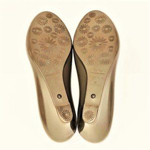 OKA b. | Shoes | Oka B Taupe Solid Rubber Wedge Heels | Poshmark